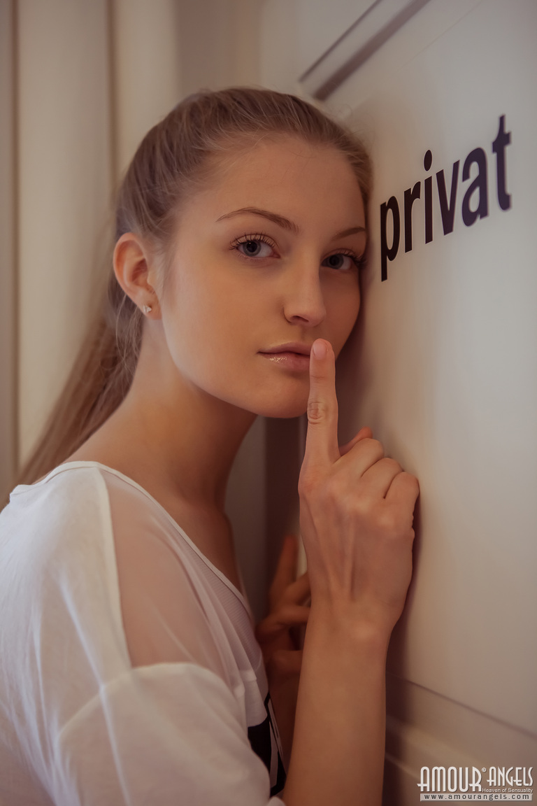 Skinny Slut Reveals Private Parts In Her Bed In Front Of The Window Sexvidxxx